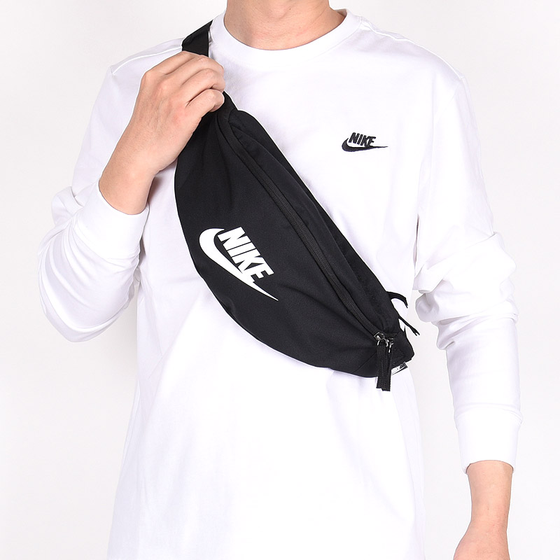 Купити Сумка-бананка на пояс Nike Heritage Waistpack 3 л для зберігання ...